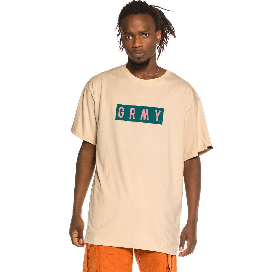 Camiseta Grimey Box Logo Sand | Spring 21
